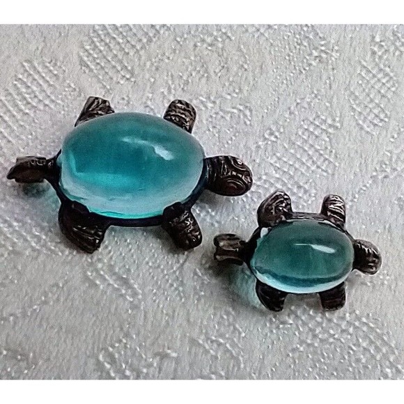 Unbranded | Jewelry | Turtles Aqua Blue Lucite Jelly Belly Pins Brooch C Clasp 34 25 Vintage ...